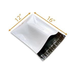 Packing with plastic bags store